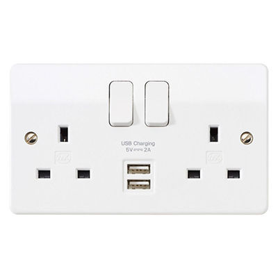 13A 2 Gang Switched Socket with Twin USB Outlets| Electrical Wholesaler
